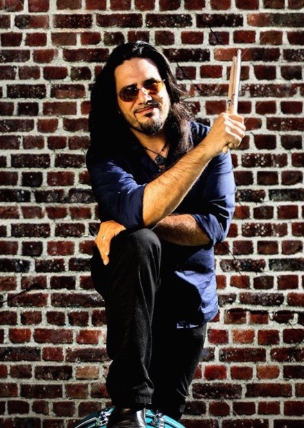 Rock Star DESPERATE for Pain Relief Tries This (check out his amazing ...